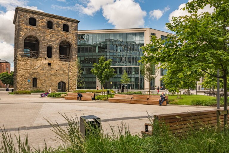 Restoring the wagon lifting tower at Wellington Place